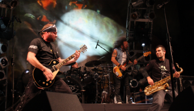 Confirman tres recitales de La Renga en el estadio de Huracán ...