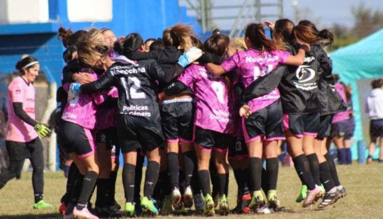 ¡Dale campeonas!: El equipo de Necochea en lo más alto de la Copa ...