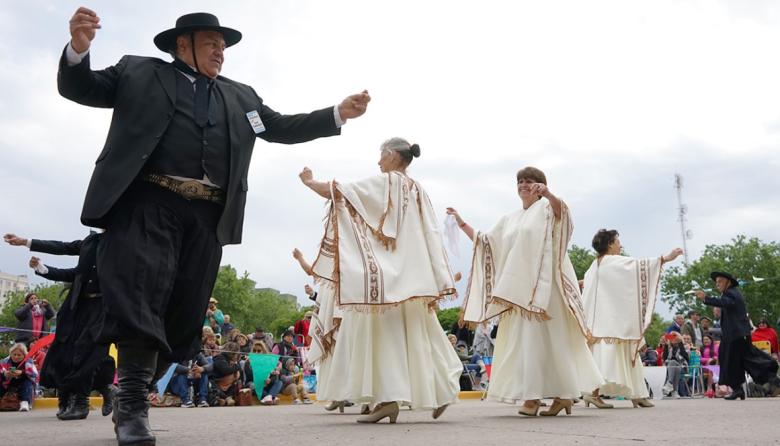 Necochea se prepara para la Fiesta del Folclore y la Tradición en el ...