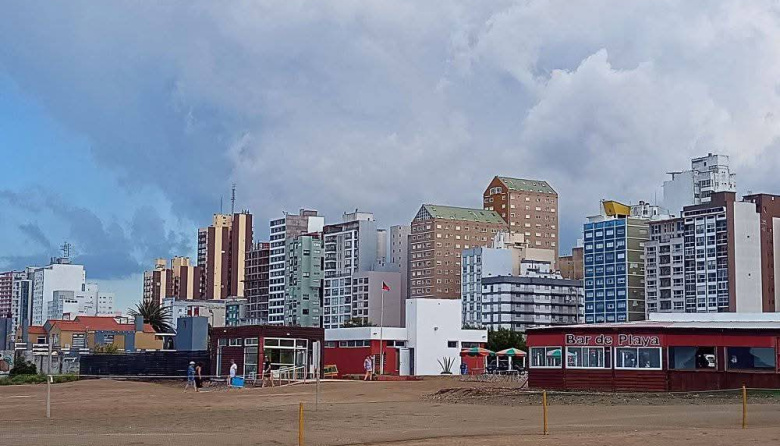 Jueves fresco y sin lluvias en Necochea: cielo algo nublado y máxima de ... Jueves fresco y sin lluvias en Necochea: cielo algo nublado y máxima de ...