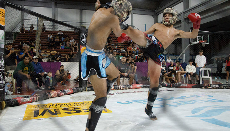 Necochea en el Devil Fight Night 2025: Santiago Salvador y Valentín ...