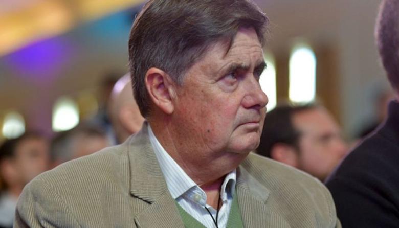 El Intendente de San Cayetano será operado y continuará con licencia ...